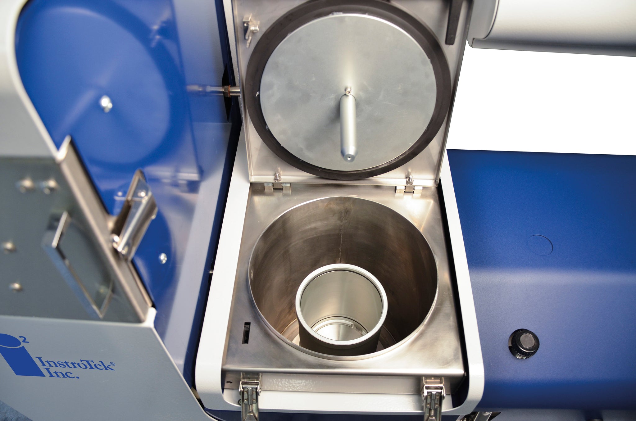 AutoXtract™ - Automatic Asphalt Extraction System | InstroTek, Inc.